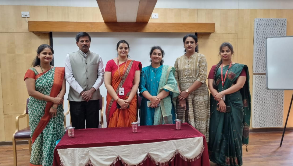 Index of /uploads/gallery/Placement_Cell